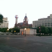 Founders Square - Building