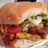 Apache Burger - Burger Joint in Etobicoke