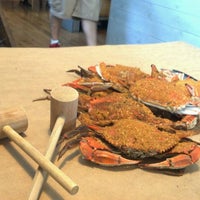 L.P. Steamers - Seafood Restaurant in Locust Point