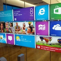 Microsoft Store (Now Closed) - Bellevue Square - 56 tips from 5724 visitors