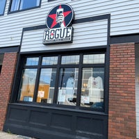 Rogue Ales Bayfront Public House - Pub