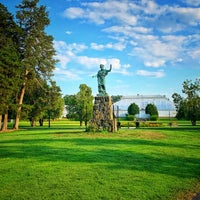 Duke Farms: The Farm Barn - Farm