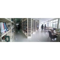 Digital Library Universitas Negeri Medan - College Library