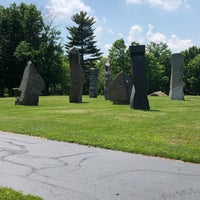 Pyramid Hill Sculpture Park and Museum - Hamilton, OH
