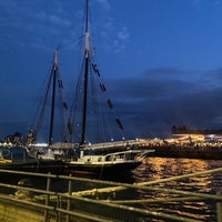 Pier 16 - Pier in New York