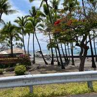 Kahalu'u Beach - Beach in Kahaluu-Keauhou