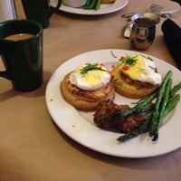 2 Dog Restaurant - 317 Spring St SE