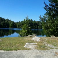 Hartland Pond - Lake in West Hartland