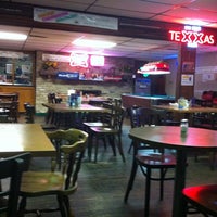 Burger Tex - Burger Joint in North Loop