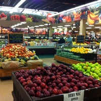 Shady Maple Farm Market - Supermarket