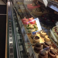 Chicago Sweet Connection Bakery - Norwood Park East - 5569 N Northwest Hwy