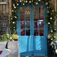 Chez Julien - Hôtel-de-Ville - 50 tips from 1147 visitors