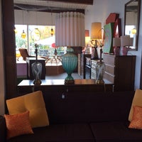 Lounge Lizard - 3530 SW Multnomah Blvd