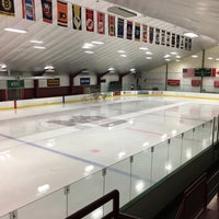 Twin Oaks Ice Rink - Hockey Stadium in Morristown