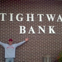 Tightwad Bank - 3 tips from 140 visitors