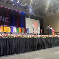 UIC Forum - University Village - Little Italy - 725 W Roosevelt Rd