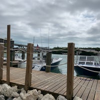 Gilbert's Tiki Bar - Bar