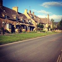 Broadway High Street - Road in Broadway