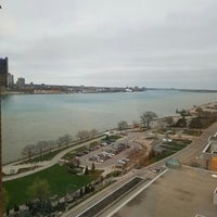 Waterfront Hotel Downtown Windsor - City Centre - 12 tips
