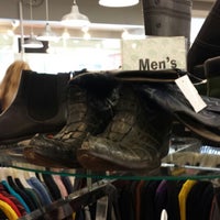 Buffalo Exchange - University District - 8 tips