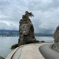 Siwash Rock - Scenic Lookout in Stanley Park