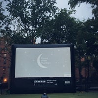 Corlears Hook Park - Park in Lower East Side