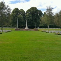 Canadian War Cemetary - Cemetery