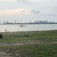 Thompson Island - Island