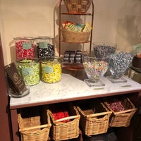 Harbor Candy Shop - 248 Main St