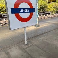 Upney London Underground Station - Metro Station in Barking