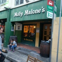 Molly Malone's Irish Pub - Bar in Singapore