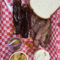 Robert Earls Real Deal BBQ - Long Beach, CA