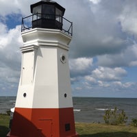 Vermilion Lighthouse - Lighthouse