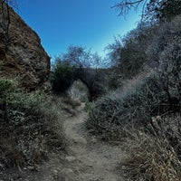 Temescal Ridge Trail - Hiking Trail in Pacific Palisades