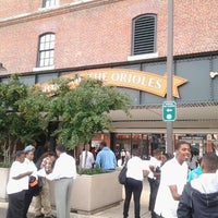 Camden Yards MARC/Light Rail Station - Train Station in The Stadiums