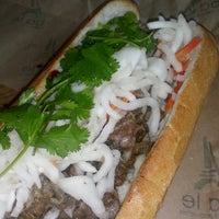 Ba Le (Now Closed) - Sandwich Place in The Loop