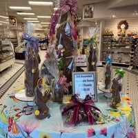 Philadelphia Candies - Candy Store