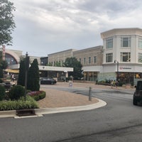 Avalon - Shopping Plaza in Alpharetta