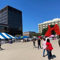 Calder Plaza - 4 tips from 1646 visitors