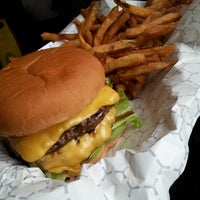 Fatso's Last Stand - Hot Dog Joint in Ukrainian Village