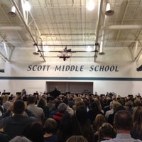 Scott Middle School - Middle School in Lincoln