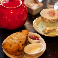 Photos at Salon de thé Cardinal / Cardinal Tea Room - Mile-End ...