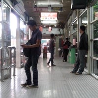 Halte TransJakarta Pondok Pinang - Kebayoran Lama - Jakarta, Jakarta
