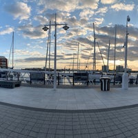 Gunwharf Quays Marina - Gunwharf Quays - 6 tips from 592 visitors