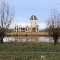 Kasteel Almere - 1 tip from 221 visitors