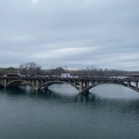 Pfluger Pedestrian Bridge - Downtown Austin - 13 tips