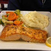 Theo's Metro - Greek Restaurant in Kingston