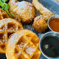 Comus Inn at Sugarloaf Mountain - 23900 Old Hundred Rd