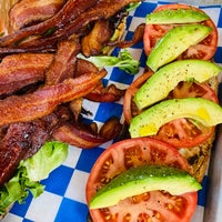 Comus Inn at Sugarloaf Mountain - 23900 Old Hundred Rd