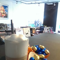 BABOOKA bookstore - Gangetje 5